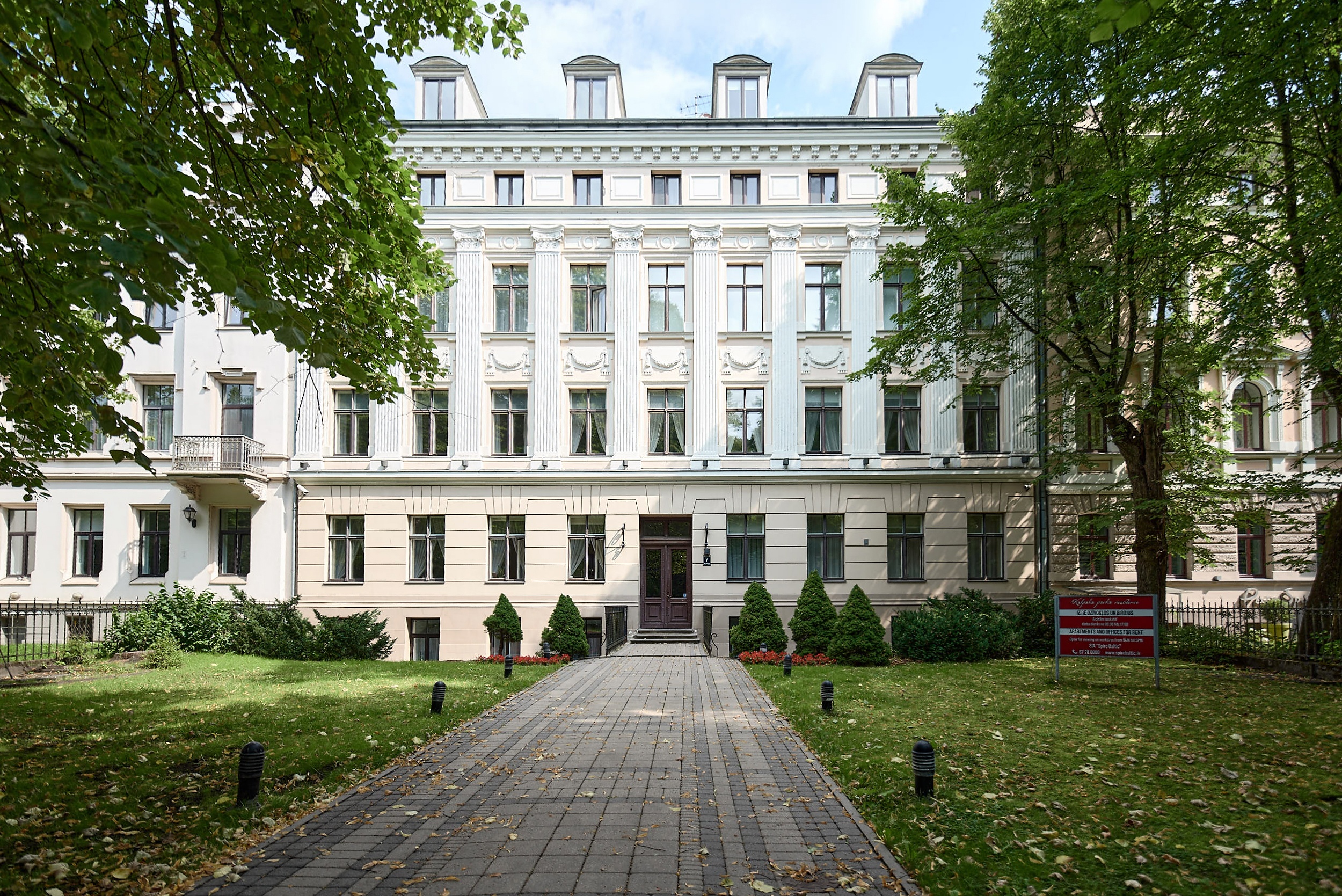 A building like champagne aged over centuries – the renovated Kalpaka ...